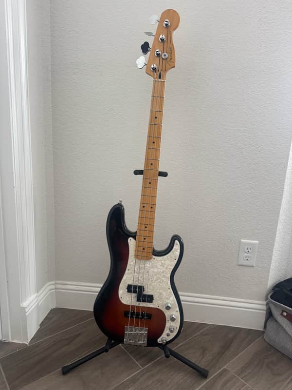 Fender Player II Modified Active Precision Bass with Maple | Reverb