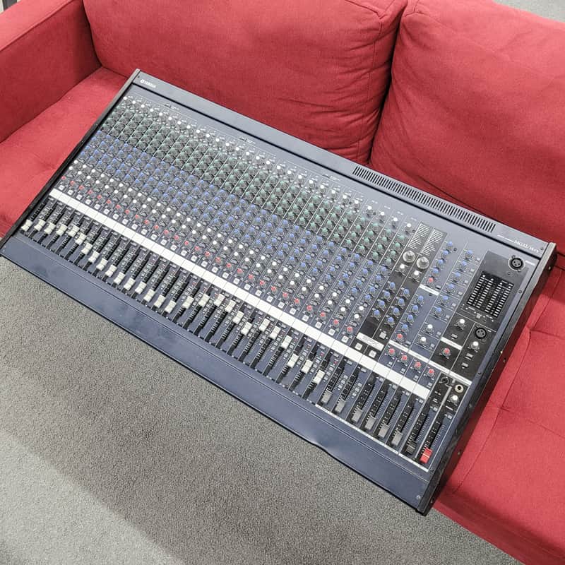 Yamaha MG32/14FX 32 Channel Mixing Console - Blue | Reverb