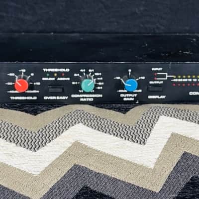 dbx 160XT Compressor / Limiter 2000s - Black | Reverb
