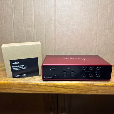 Focusrite Scarlett 2i2 3rd Gen USB Audio Interface please | Reverb
