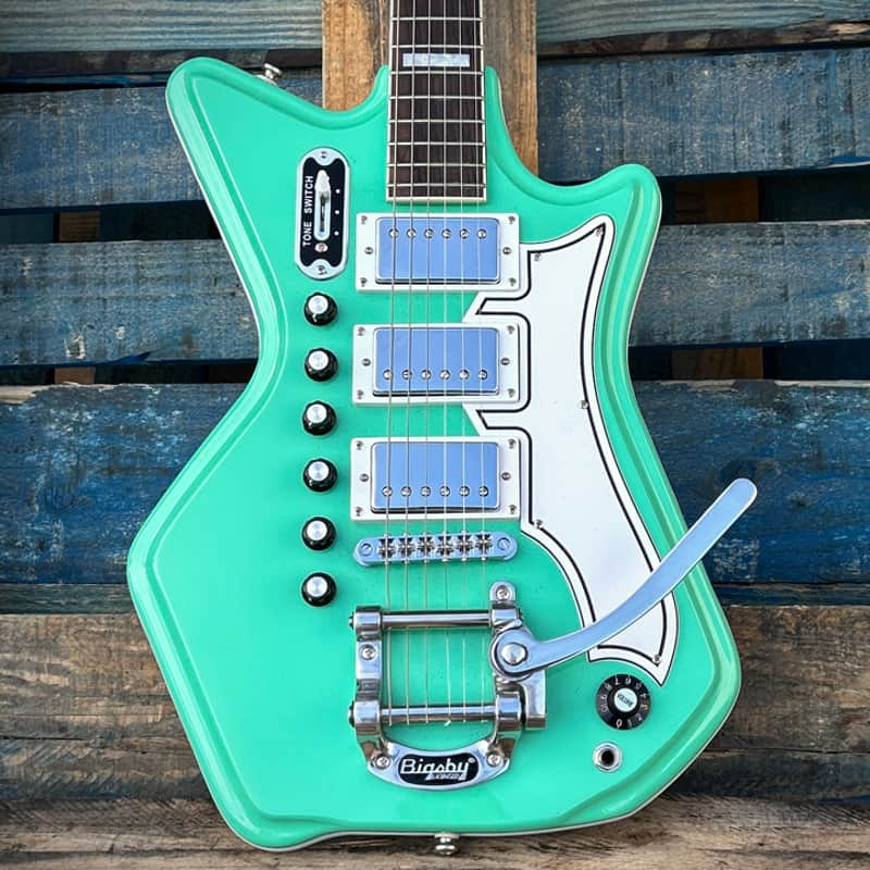 Used Eastwood Airline '59 3P DLX Seafoam Green w/Case | Reverb