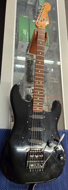 Fender Stratocaster Elite 1983 - Black | Reverb