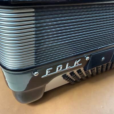 Guerrini Folk 120-Bass Accordion – 5 Reeds, Dual Dry/Musette | Reverb