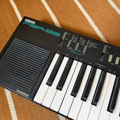 Yamaha PSR 22 Digital FM Synthesizer | Reverb