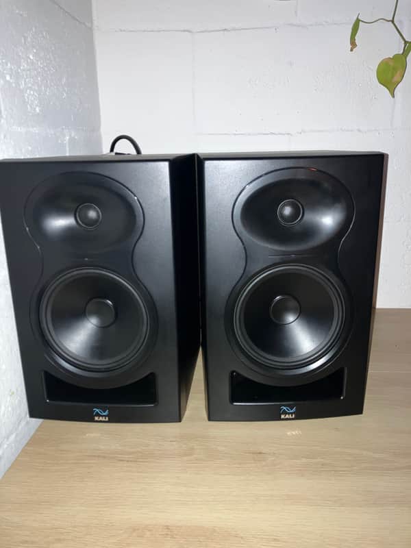 Kali Audio LP-6 Active Studio Monitor (Pair) 2020 - Black | Reverb