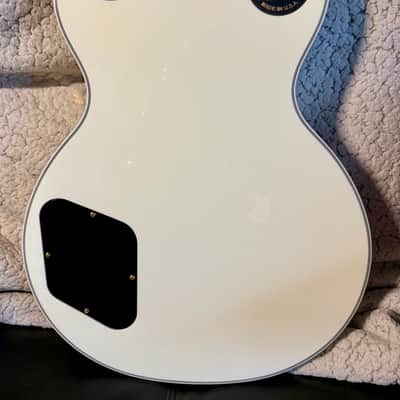 Gibson LES PAUL CUSTOM 2018 - ALPINE WHITE | Reverb