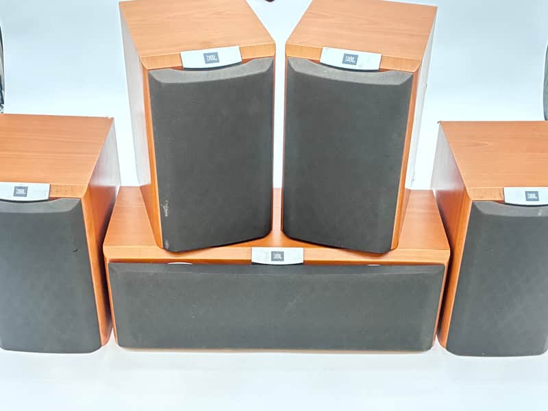 JBL SCS-178 SAT (4x) and CENTER (1x) - Surround speaker set | Reverb