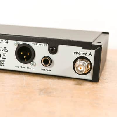 Shure SLXD4 Wireless Receiver - J52 Band: 558-602 / 614-616 | Reverb
