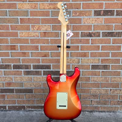 Fender American Deluxe Stratocaster w/ Rosewood Fretboard - | Reverb