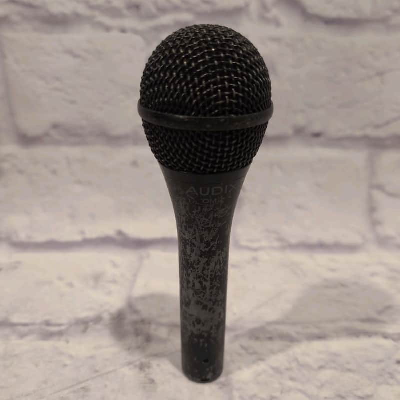 Audix OM2 Dynamic Microphone | Reverb