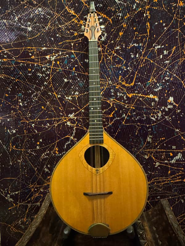 Custom Made Solid Wood A-Style Oval-Hole Octave Mandolin w | Reverb