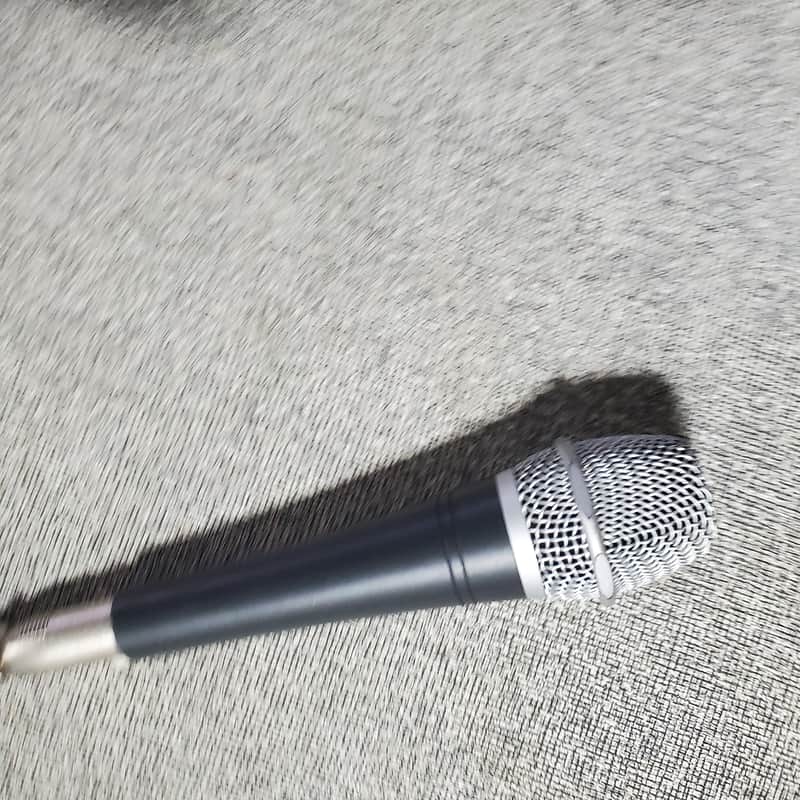 Radio Shack 33-128 Dynamic Microphone | Reverb