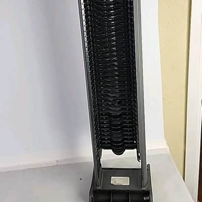 CD Power Tower 100 SHARPER IMAGE Motorized CD/Games Storage | Reverb