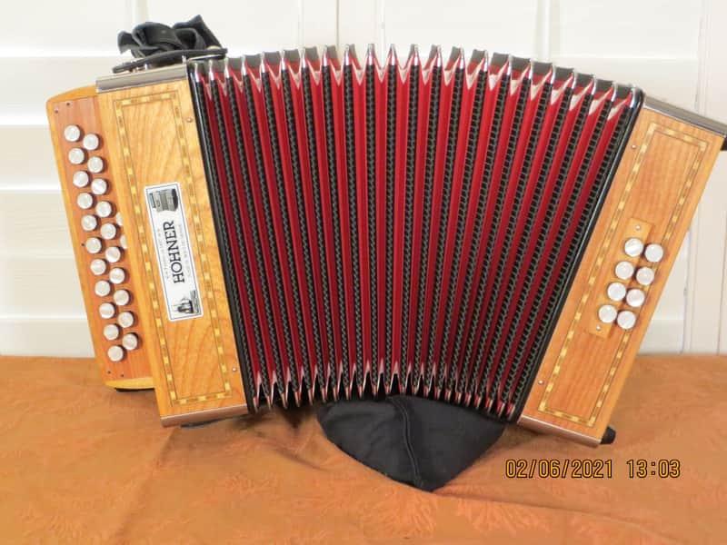 Hohner Merlin D/G Melodeon | Reverb