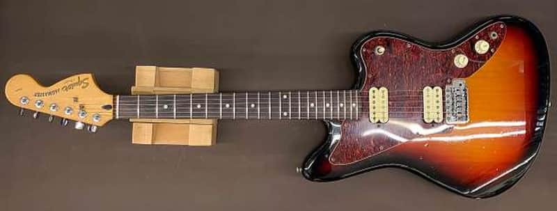 SQUIER Jagmaster Electric Guitar Unique Body Type Used | Reverb