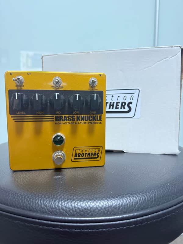 Electron Brothers Brass Knuckle - Gold | Reverb UK
