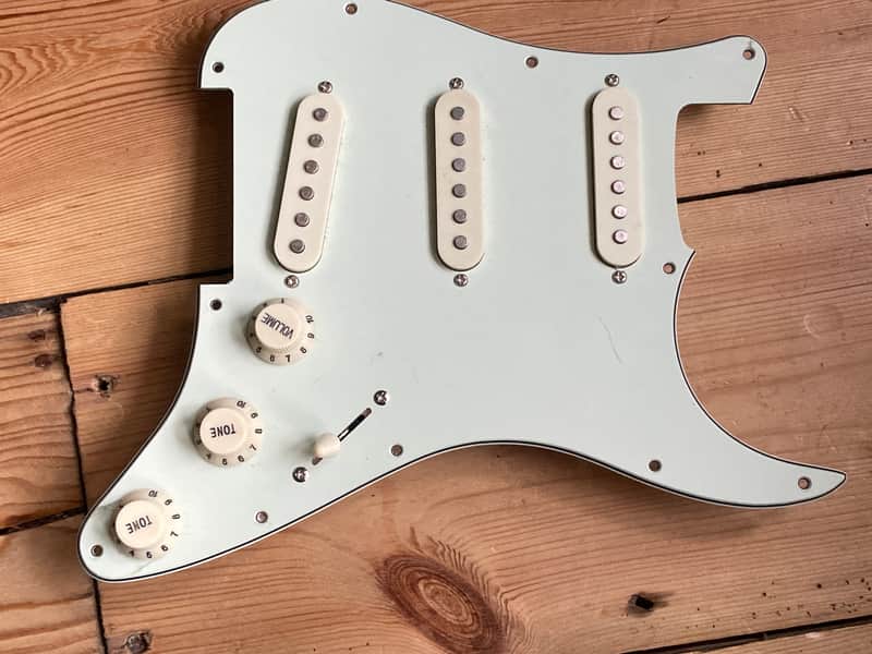 SX VTG Stratocaster Electric Guitar Loaded | Reverb Canada