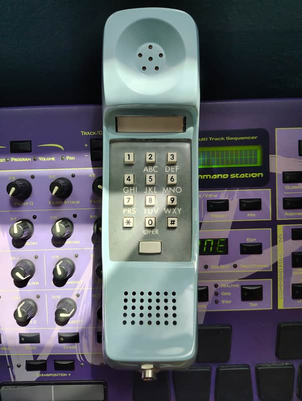 Telephone/Microphone - Faded Sonic Blue | Reverb