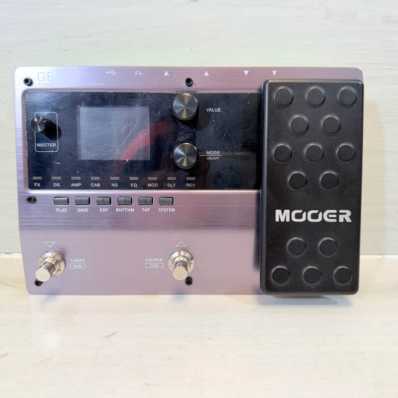 Mooer GE150 Guitar Multi-Effects Processor w/ Expression | Reverb