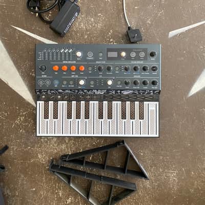 Arturia MicroFreak 25-Key Algorithmic Synthesizer 2019 - | Reverb