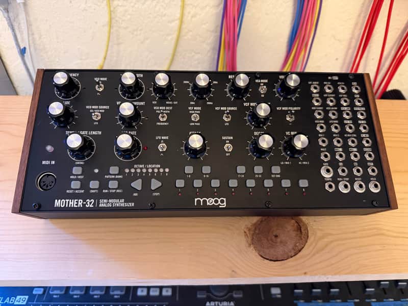 Moog Mother-32 Tabletop / Eurorack Semi-Modular Synthesizer - | Reverb