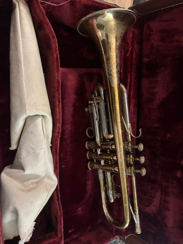 Olds Los Angeles 1938 military model cornet in very nice | Reverb