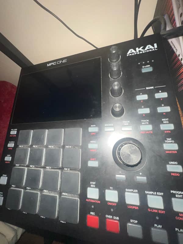 Akai MPC One Standalone MIDI Sequencer 2020 - Present | Reverb Canada