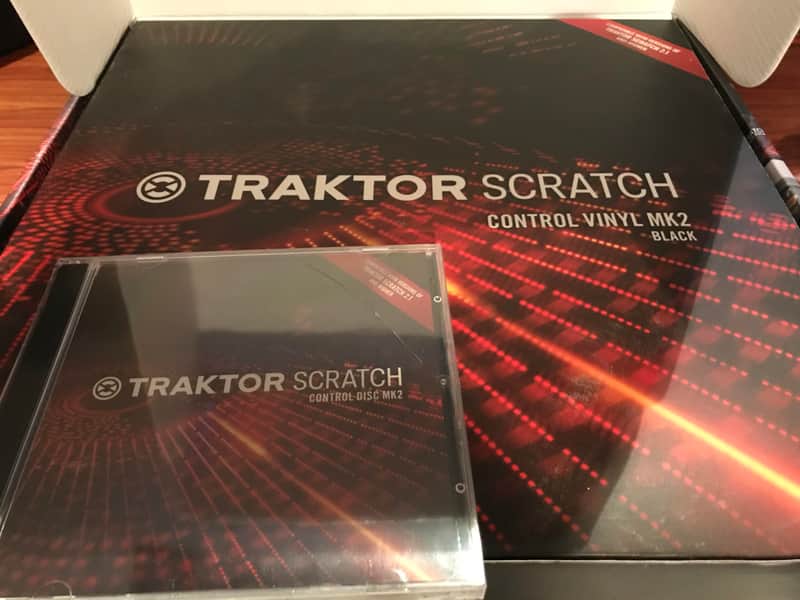Native Instruments Traktor Scratch A10 Audio 10 | Reverb Luxembourg