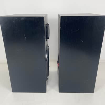 Yamaha - NS-10M - Passive Studio Monitor Set - 60Hz to 20kHz | Reverb