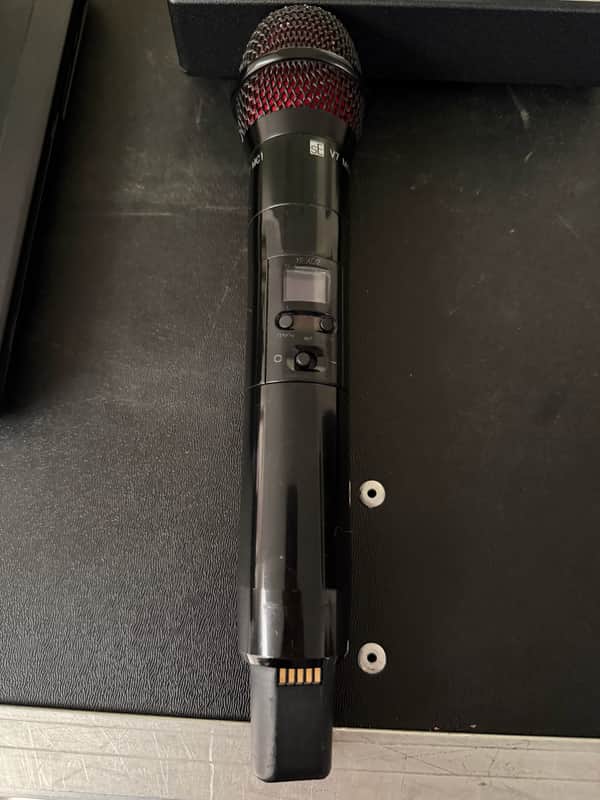 Shure SLXD2 SM58 WIRELESS MICROPHONE | Reverb