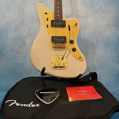 *NEW* 2025 Fender Japan Jazzmaster FSR Traditional 60s Desert | Reverb