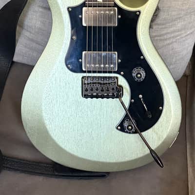 PRS S2 Standard 24 Satin 2026 - Mavis Mint 7.1lbs Mannmade | Reverb