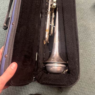 Getzen Eterna 700 II 2 Silver Trumpet: Used w/Straight Mute | Reverb