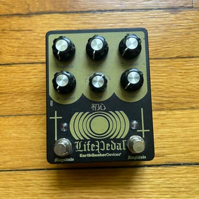 EarthQuaker Devices Life Pedal V2 Octave Drive Pedal w/ Box | Reverb