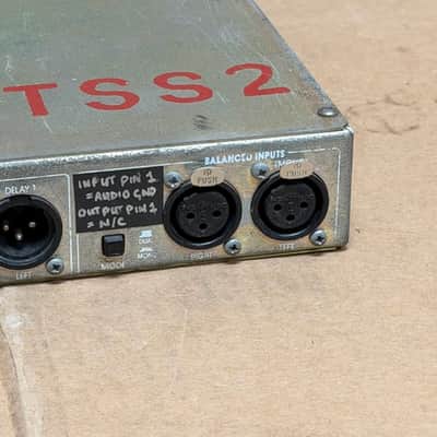BSS TCS-804 Dual Time Corrector / Digital Delay Line - | Reverb