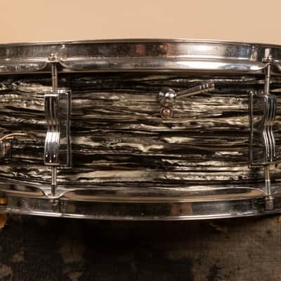 1960s Ludwig 5x14 Oyster Black Pearl Pioneer Snare Drum | Reverb