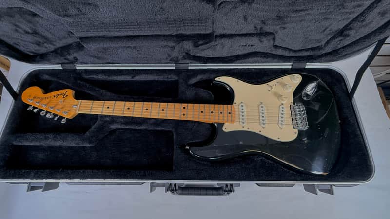 Fender Stratocaster • Maple Fretboard • 1972 • Original • | Reverb