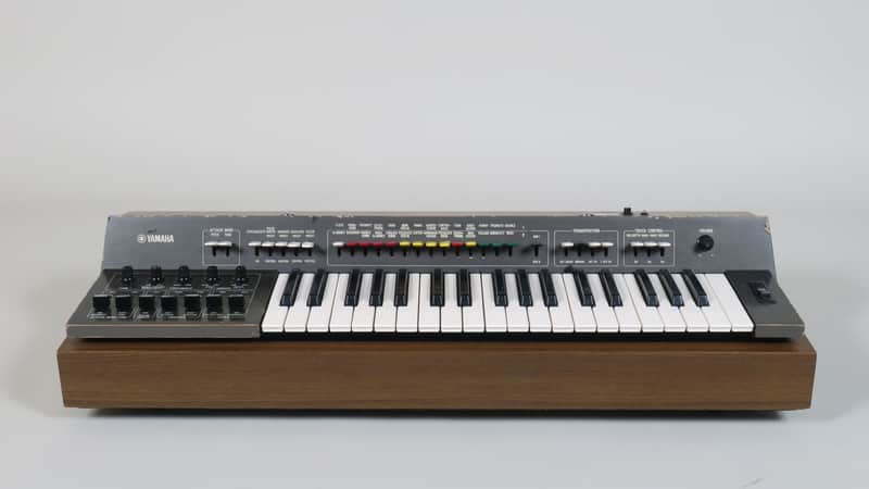 Yamaha SY-1 Solo Synthesizer + CHD keyboard control MIDI | Reverb