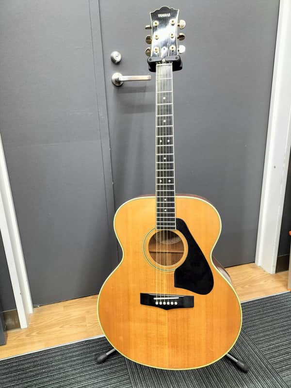 YAMAHA CJ-7 Acoustic Guitar with Slight Bridge Lift | Reverb Australia