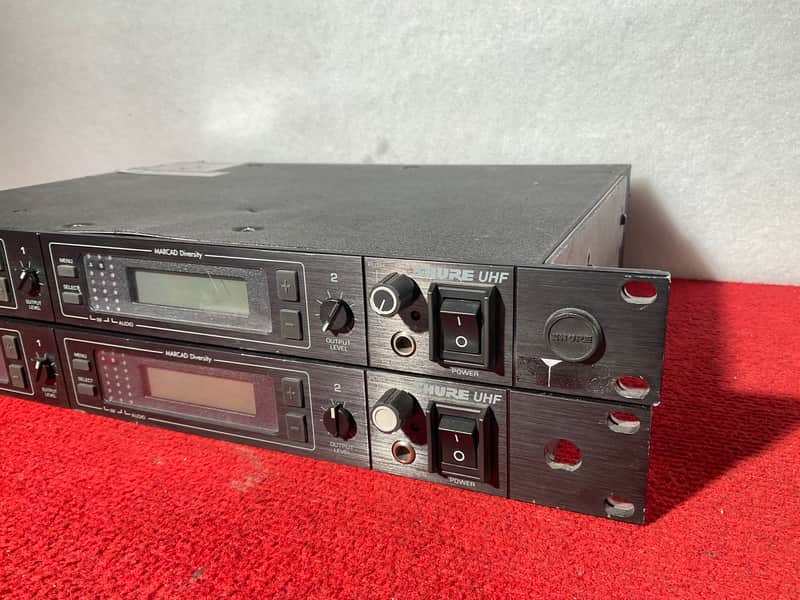 Shure U4D-MA PAIR RECEVIER UHF | Reverb
