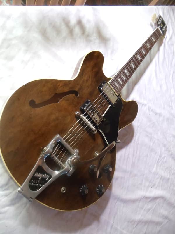 Gibson ES 335 Custom Walnut 1967 | Reverb