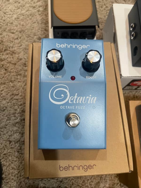Behringer Octavia Octave Fuzz | Reverb