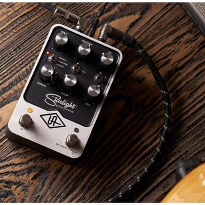 Universal Audio STARLIGHT Echo Station Stereo Delay Pedal | Reverb