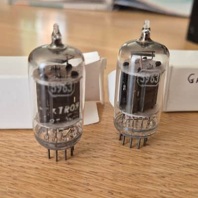 RCA 5963 Black Plate (Matched Pair) 1950-1960 - Clear / White | Reverb