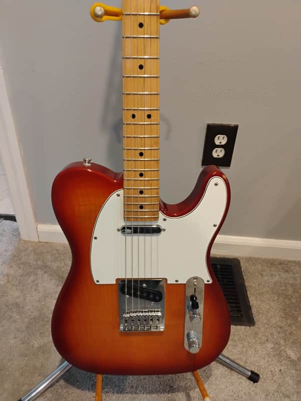 Fender Limited edition player telecaster 2021 - Sienna | Reverb