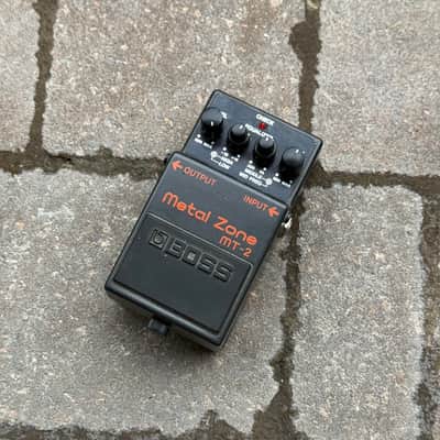 Boss MT-2 Metal Zone (Silver Label) 1991 - Present - Black | Reverb
