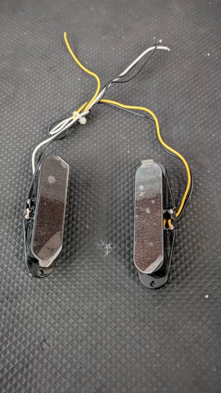 Squier Mustang Single-Coil Pickups - Black | Reverb