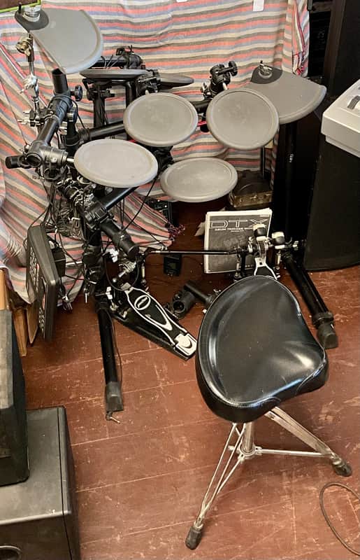 Yamaha DTXPRESS II Electronic Drum Kit w/ Drum Throne | Reverb