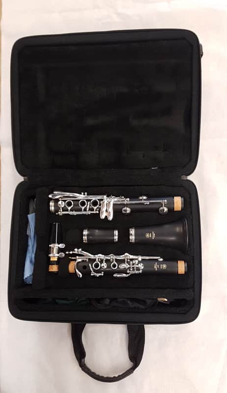 Pre-Owned Yamaha YCL-255 Clarinet Outfit | Reverb