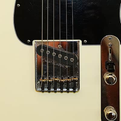 G&L ASAT American Fullerton Classic Standard White w/Maple | Reverb